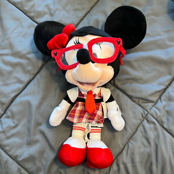 Disney | Toys | Mickey And Minnie Nerds Coupled | Poshmark